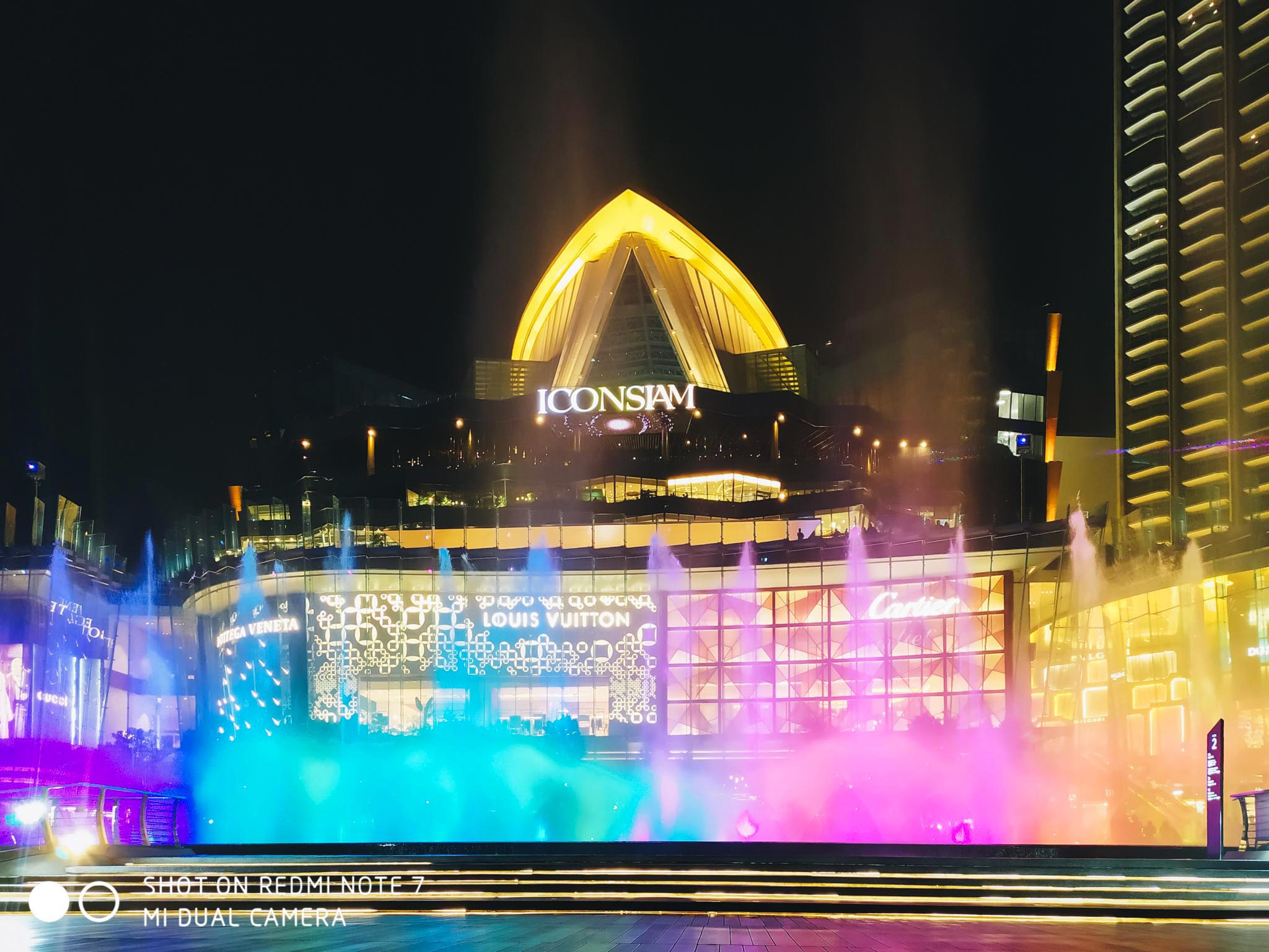 The ICONIC Multimedia Water Features